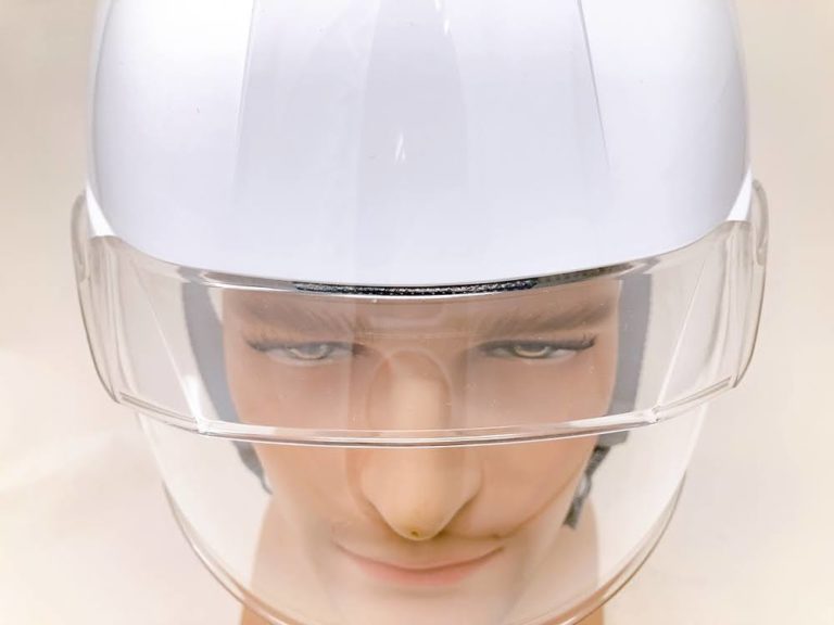 DIC AA11EVO-CS ワイドシールド面付き作業用ヘルメット（通気孔なし/ライナー入り） | 工事用ヘルメット通販・名入れの専門店 浜田 | 作業・建築・建設・高所・電気・防災